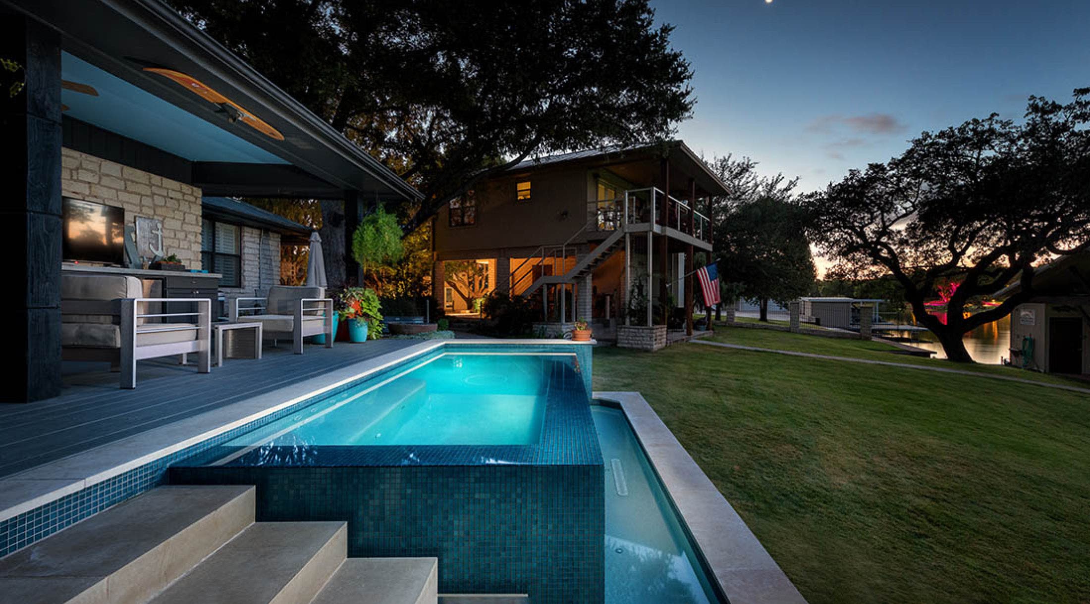 Oceanside Glass Tile Pools